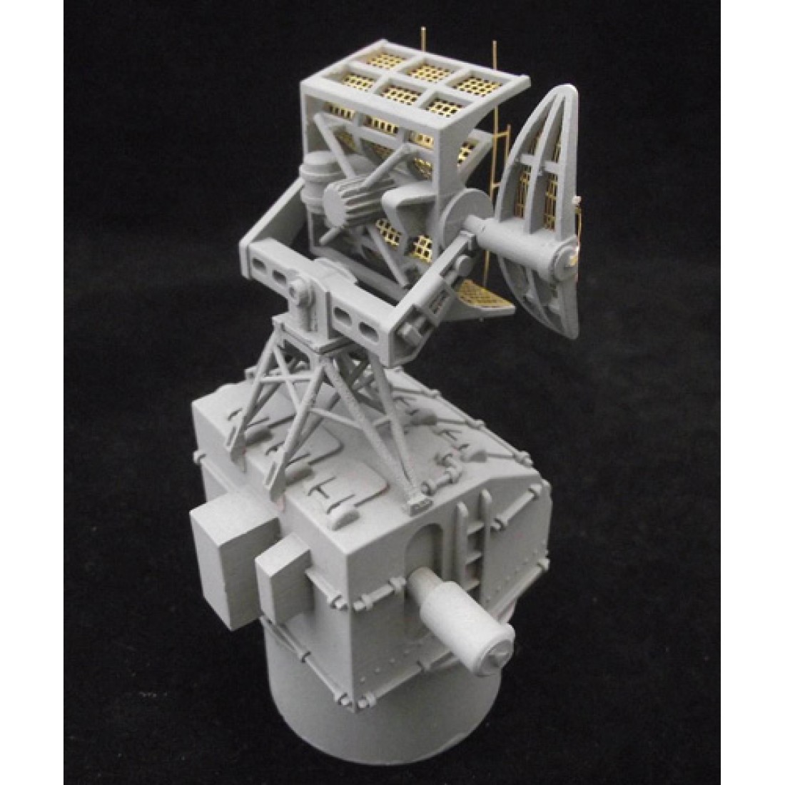 US Navy Mk 37 Gun Director and Radar Reflectors 72nd